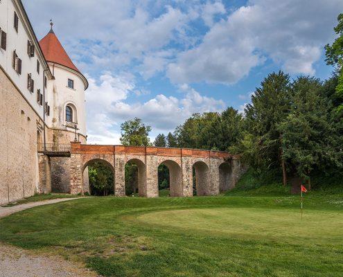 Golf Club Grad Mokrice | MM Turist DMC